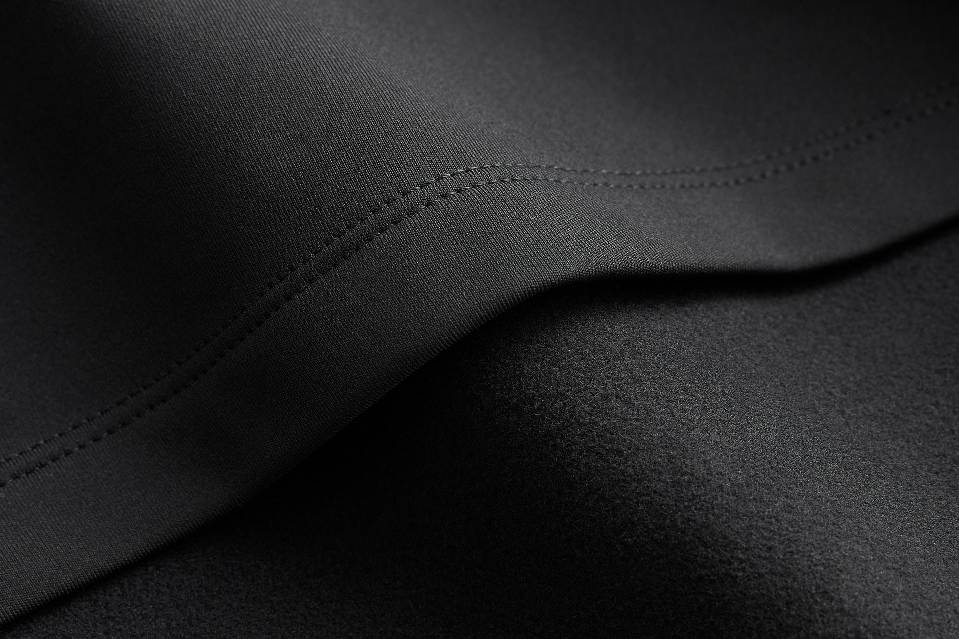 Pacer Fleece-Backed Zip Pocket Full Length Legging | Beyond Yoga