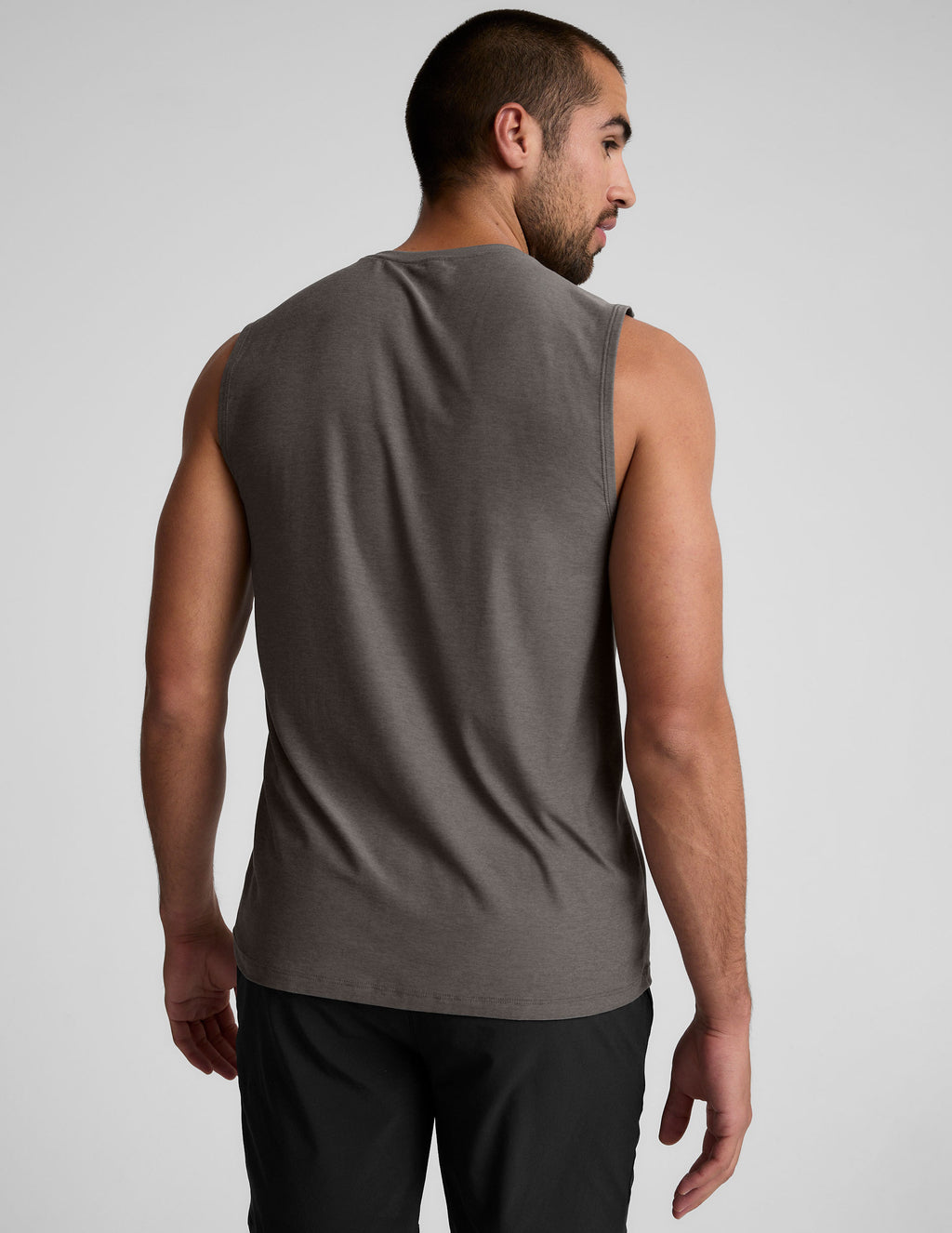 Featherweight Freeflo Men's Muscle Tank 2.0 | Beyond Yoga