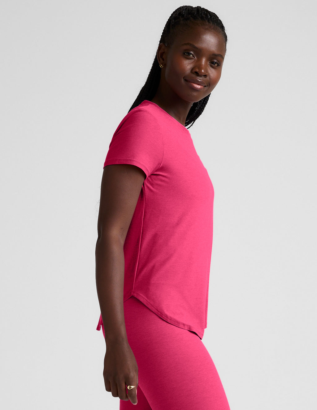 Featherweight On The Down Low Tee | Beyond Yoga