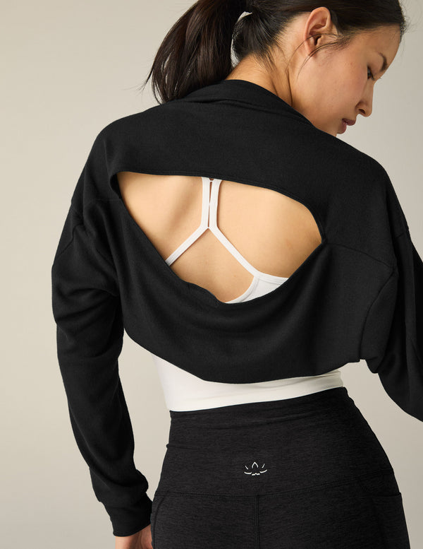 Duet 2-Way Convertible Shrug | Beyond Yoga