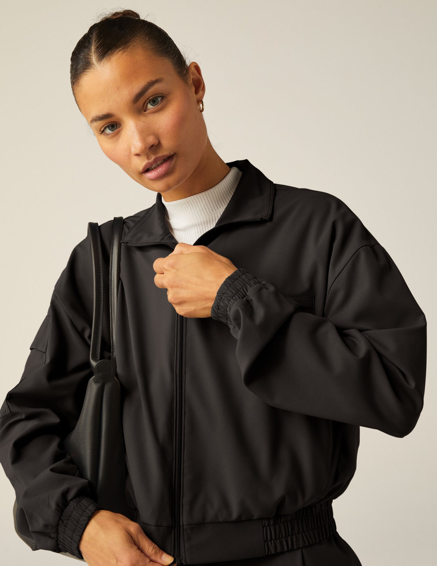 Jackets, Hoodies & Pullovers – Beyond Yoga