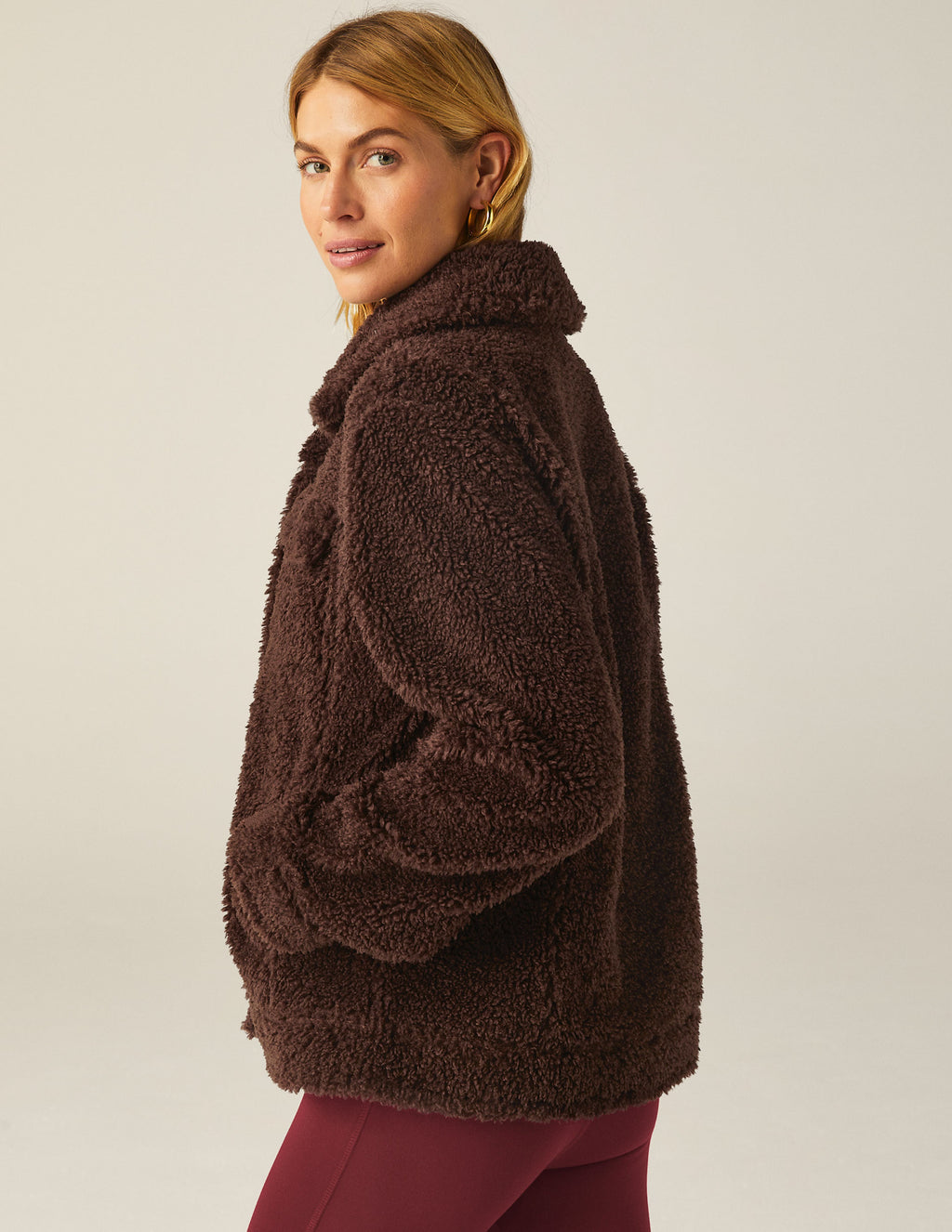 Jackets, Hoodies & Pullovers – Beyond Yoga